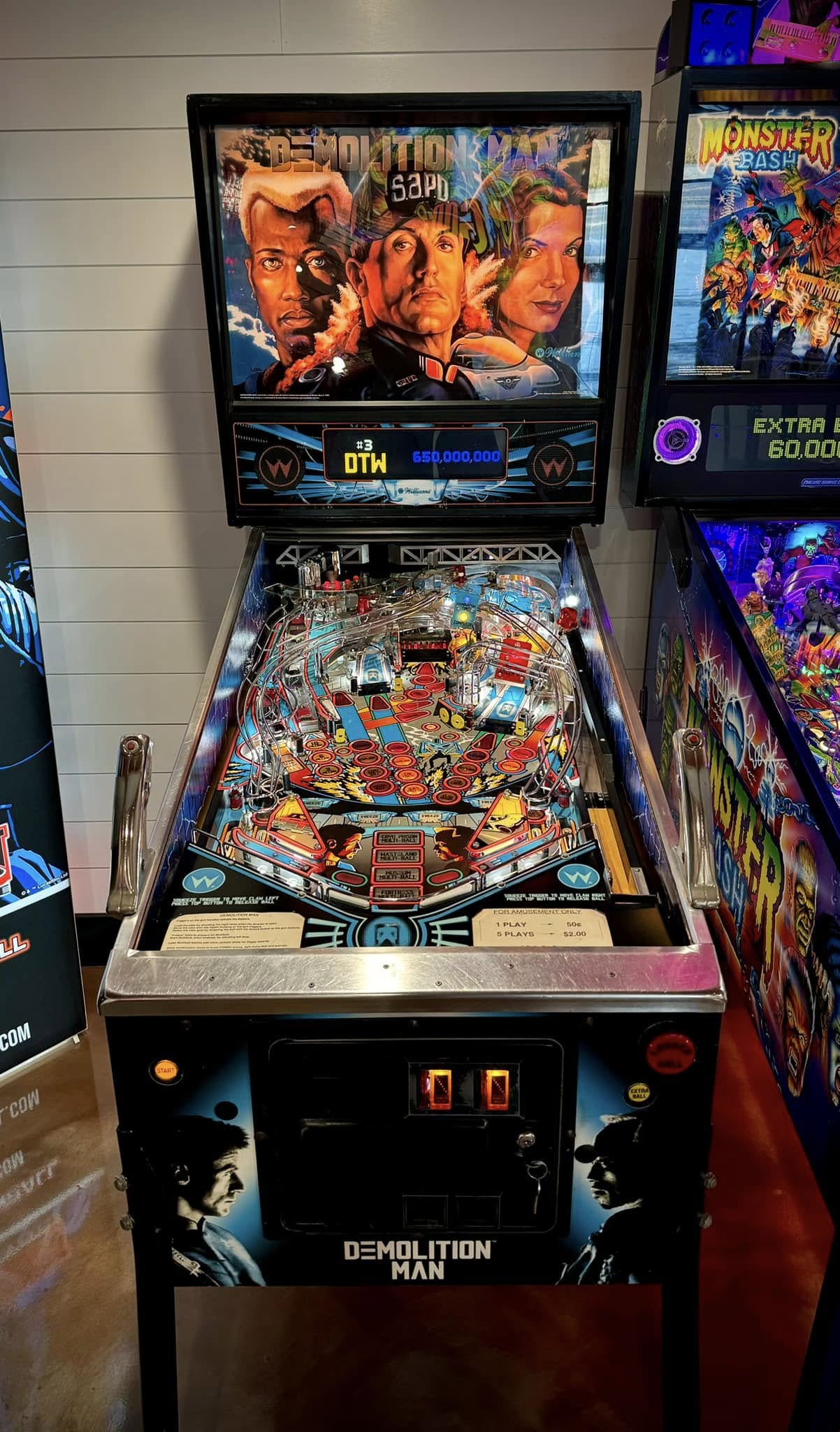 Demolition Man – Pinball Intercom
